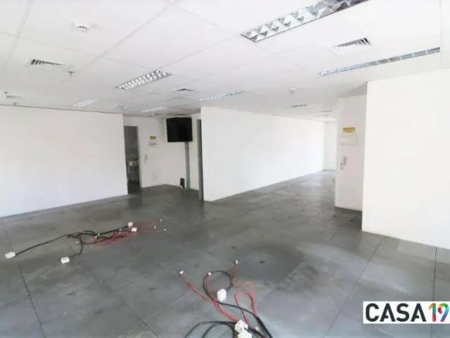 Alugo Lajes de 1500,00 m próxima a Paulista