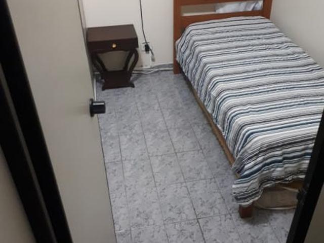 Alugo mini quarto individual mobiliado
