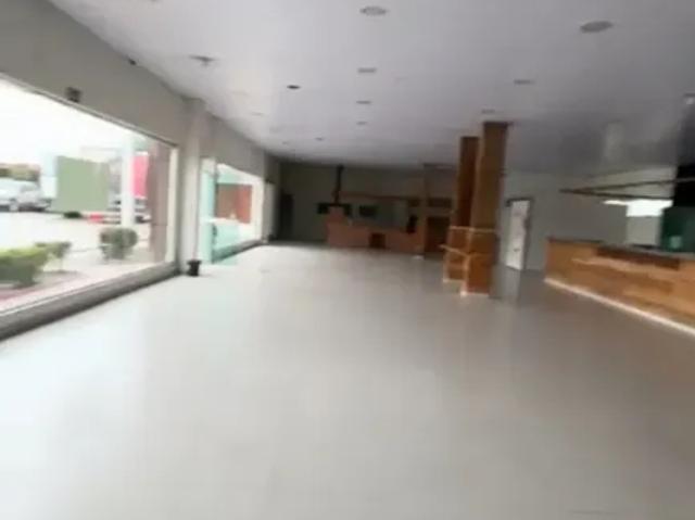 Alugo Prédio no Posto no INÍCIO da AM 010. Bom para Restaurante, Mercadinho, Boate, Agro