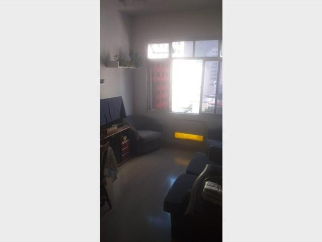 Alugo quarto