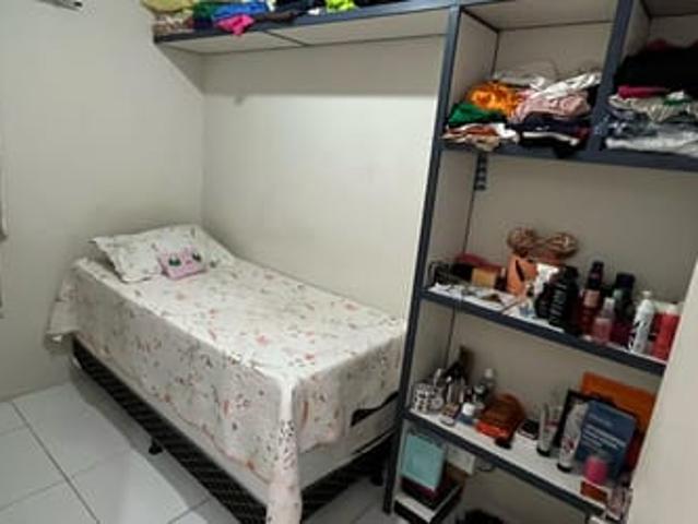 Alugo quarto