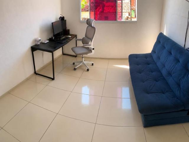 Alugo quarto em condomínio no Passaré próx ao Castelão