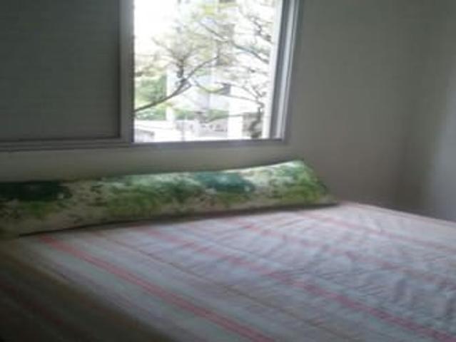 Alugo Quarto Individual cama casal e armário 4 portas