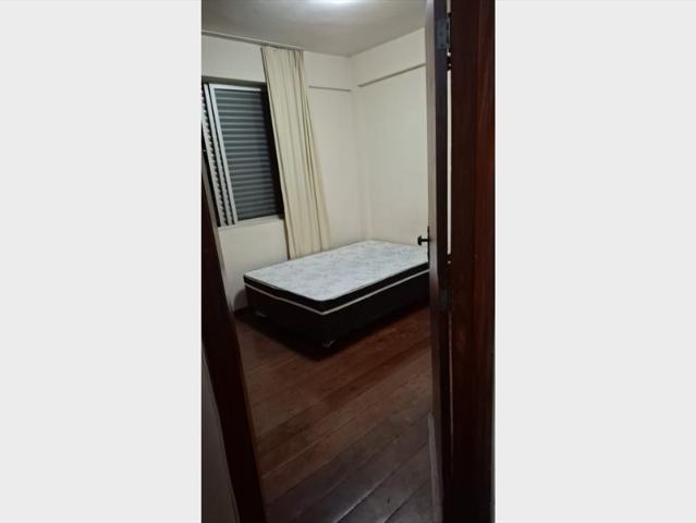 Alugo quarto individual no Bairro Santo Antônio