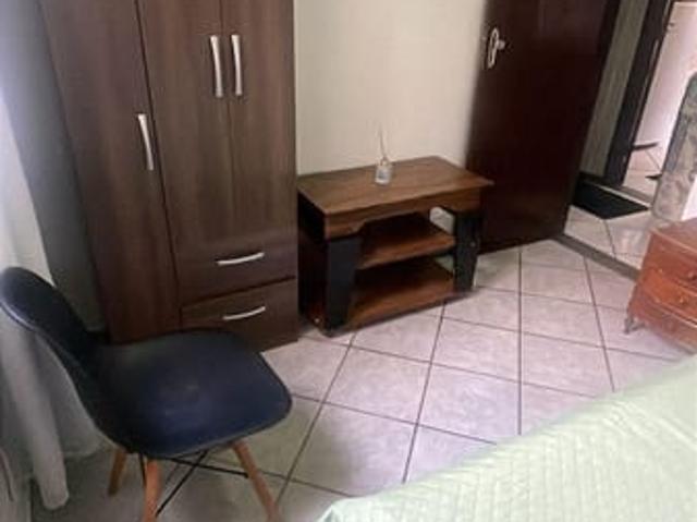 ALUGO QUARTO INDIVIDUAL NO DONA CLARA