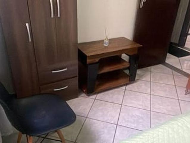 ALUGO QUARTO INDIVIDUAL NO DONA CLARA