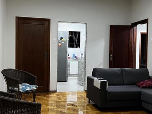 Alugo Suite Grande em República Feminina