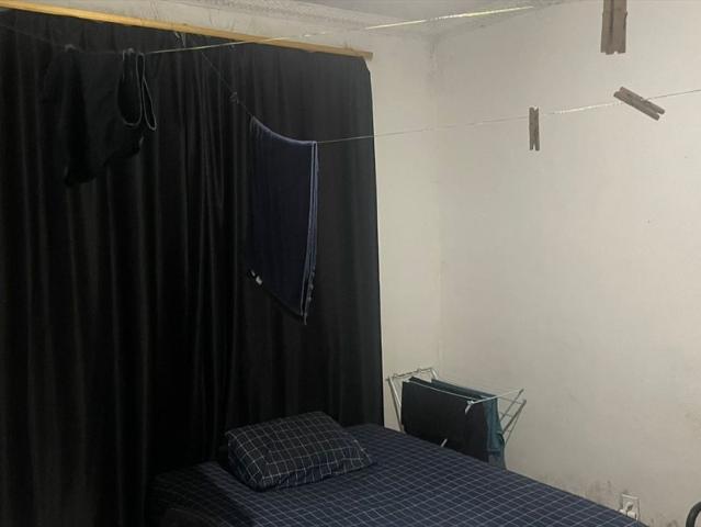 Aluguo quarto grande proximo a puc