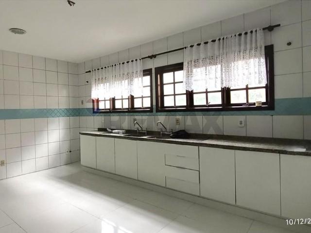 Alugue Casa em condomínio fechado em Itaipu, Niterói! 242m²