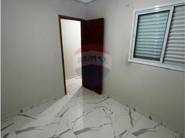 Alugue: Apto. 2 Quartos, Vila Mazzei, Santo André