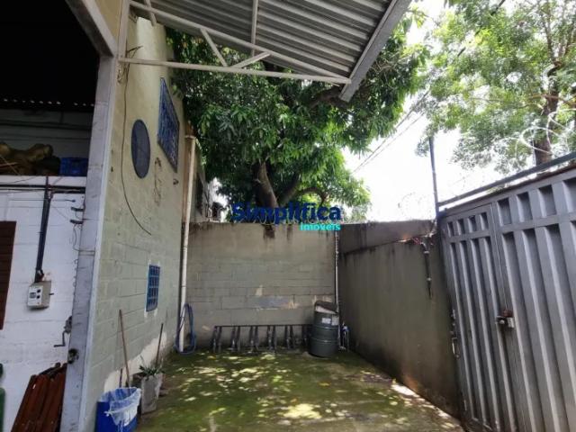 Alugue galpão 550m² sta terezinha