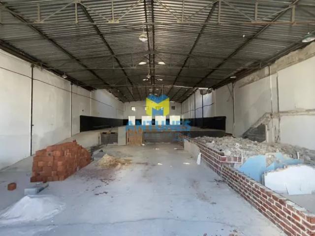 Alugue na Imbiribeira galpão com Doca de 1.000m², próximo Aeroporto