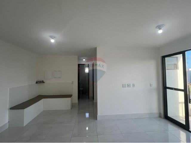 Aluguel anual apartamento todo projetado com 2 quartos no bairro do Bela Vista