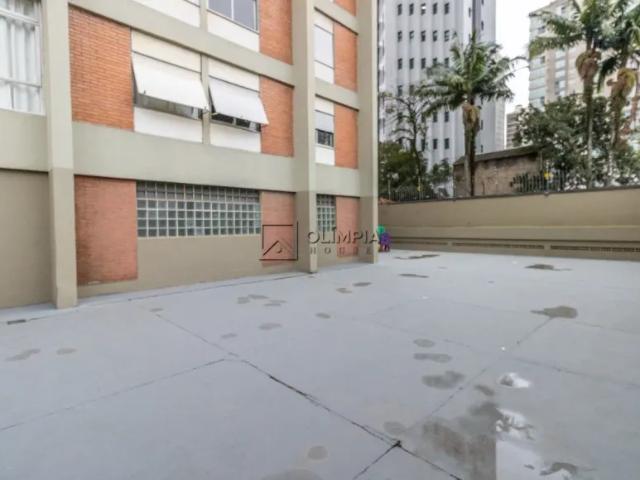 Aluguel Apartamento 3 Dormitórios 107 m² Campo Belo