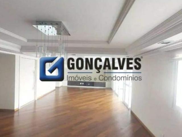 Aluguel: Apartamento 3 suítes com 242 m² em Nova Petrópolis, SBC