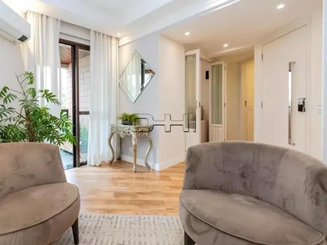 Aluguel Apartamento 4 Dormitórios 121 m² Brooklin