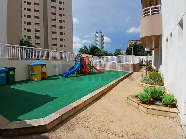 Aluguel Apto de 85 metros na Vila Gumercindo / 03 dormitórios