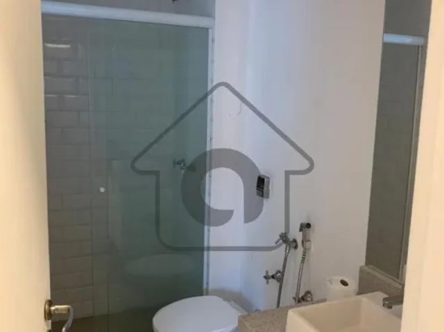 Aluguel de Apartamento na Vila Olímpia, SP: 2 quartos, 2 banheiros, 1 vaga de garagem, 80m² de área