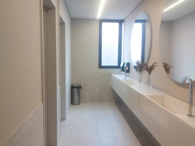 Aluguel de apartamento de alto luxo, 2 quartos, 70m², 1 vaga de garagem no Lourdes
