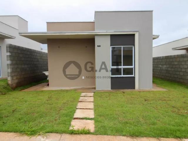 Aluguel de Casa em Condomínio de Luxo no Alto da Boa Vista, Sorocaba SP: 3 Quartos, 1 Suíte, 2 Vagas
