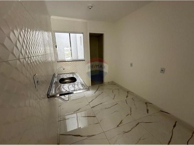 Aluguel de casa em condomínio 2 suítes