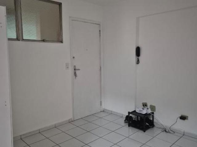 Aluguel de quarto feminino