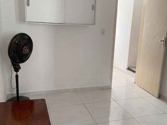 Aluguel de quarto semi mobiliado