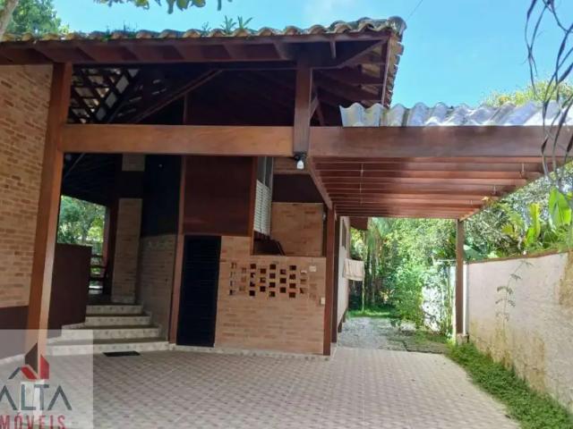 Aluguel Definitivo 100 metros da Praia de Itamambuca – Ubatuba