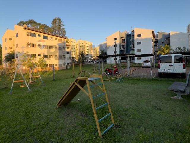 Aluguel Incluso Taxa de Condomínio! Apartamento Térreo e Semimobiliado no Condomínio Atenas