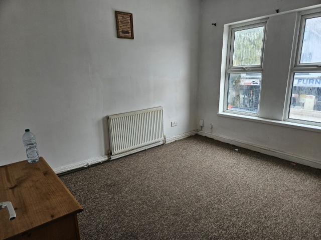 Alum Rock Road, Birmingham B8, 2 bed flat to rent, £750 pcm | PrimeLocation