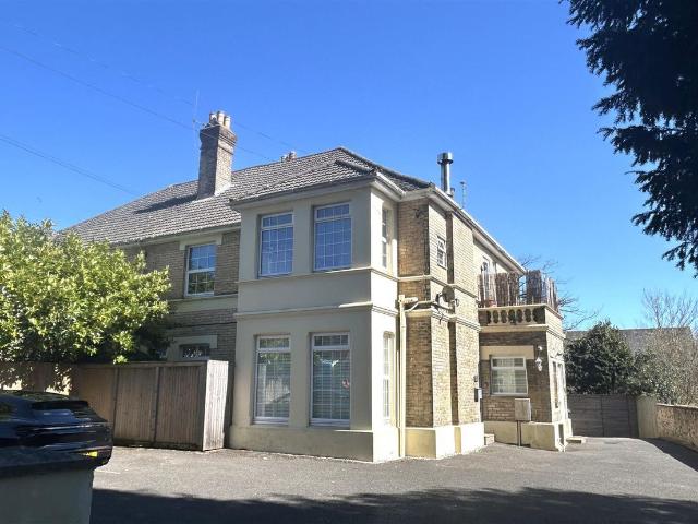 Alumhurst Road, Bournemouth BH4, 1 bed flat to rent, £995 pcm | PrimeLocation