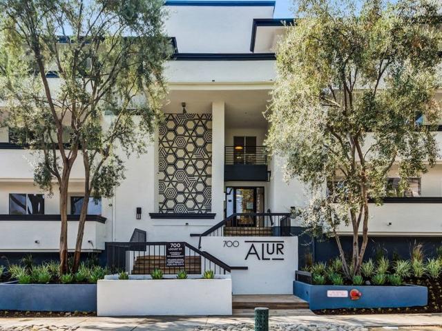 Alur Apartments