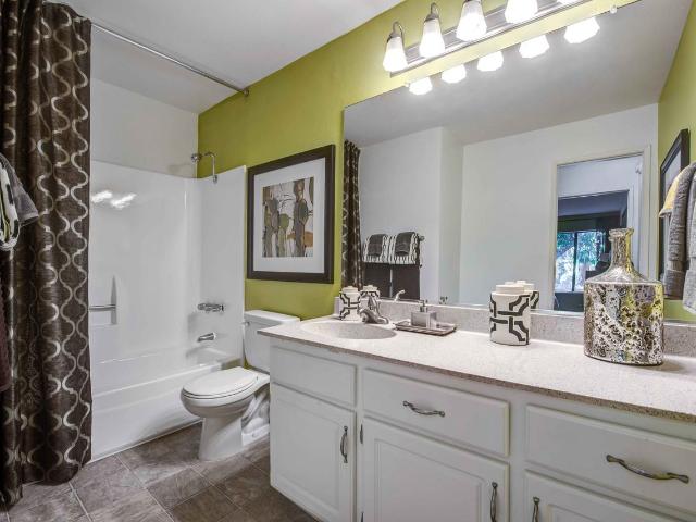Alura 2 Bedroom Apartment for Rent at 6333 Canoga Ave, Los Angeles, CA 91367 Woodland Hills Warner Center