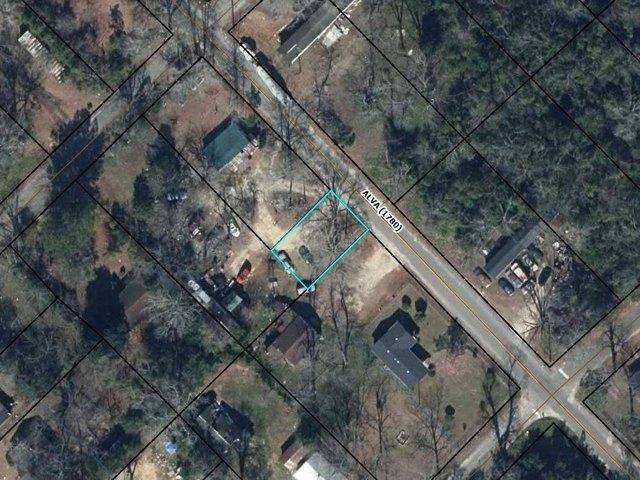 Alva St, Orangeburg, SC 29115