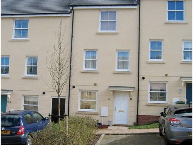 Alvington Drive, Cheltenham GL52, 4 bed terraced house to rent, £1,795 pcm | PrimeLocation