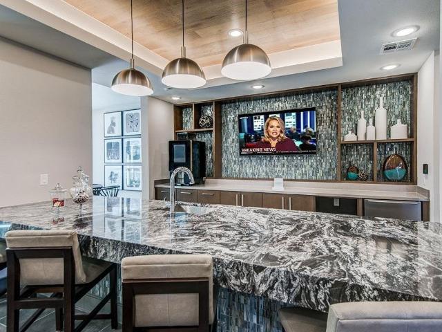 Alvista Galleria Studio Apartment for Rent at 13505 Inwood Rd, Farmers Branch, TX 75244