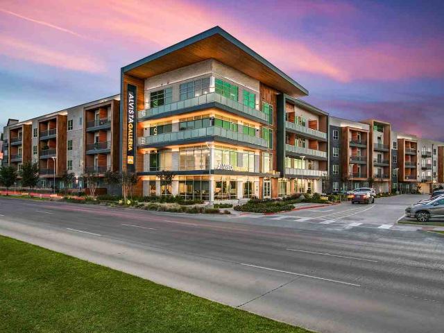 Alvista Galleria Studio Apartment for Rent at 13505 Inwood Rd, Farmers Branch, TX 75244
