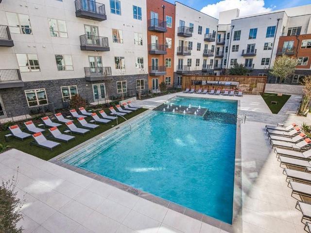 Alvista Galleria 2 Bedroom Apartment for Rent at 13505 Inwood Rd, Farmers Branch, TX 75244