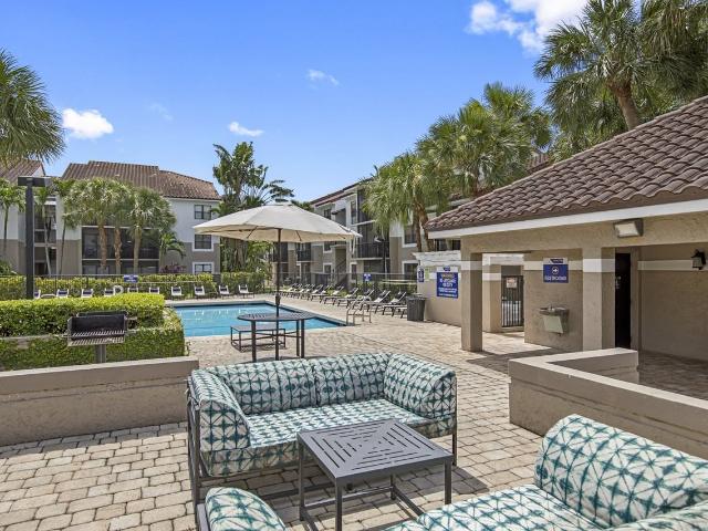 Alvista Hollywood 2 Bedroom Apartment for Rent at 812 S Park Rd, Hollywood, FL 33021 Hollywood Hills