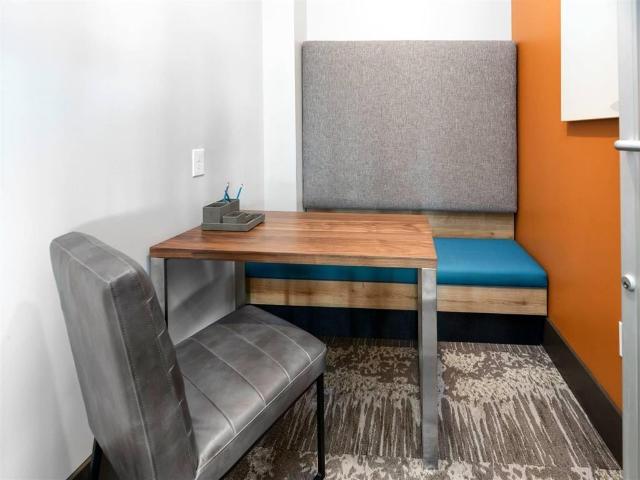 Alvista West Vue 1 Bedroom Apartment for Rent at 5915 Raleigh St, Orlando, FL 32835 Metro West