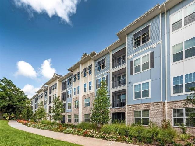 Alvista West Vue 1 Bedroom Apartment for Rent at 5915 Raleigh St, Orlando, FL 32835 Metro West