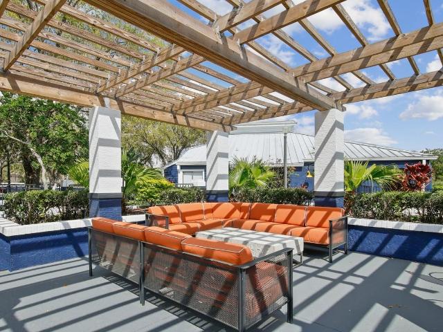 Alvista Winter Park 2 Bedroom Apartment for Rent at 3935 Sutton Place Blvd, Winter Park, FL 32792