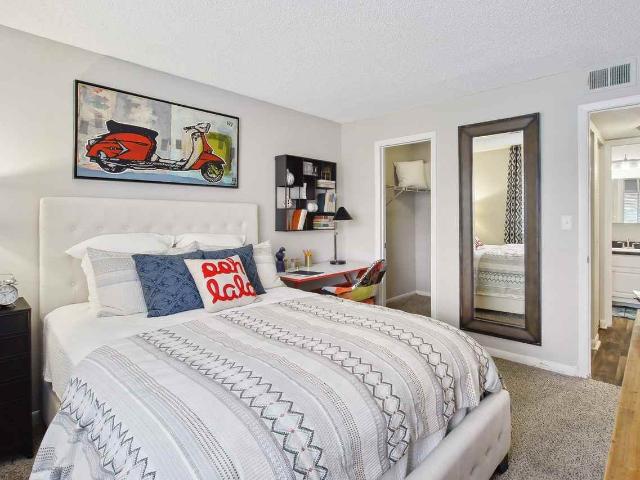 Alvista Winter Park 2 Bedroom Apartment for Rent at 3935 Sutton Place Blvd, Winter Park, FL 32792