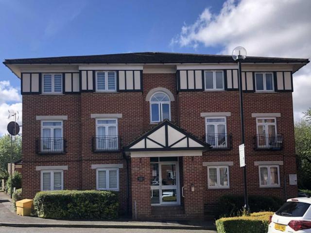 Alwyn Gardens, Hendon NW4 1 bed flat to rent £1,475 pcm £340 pw