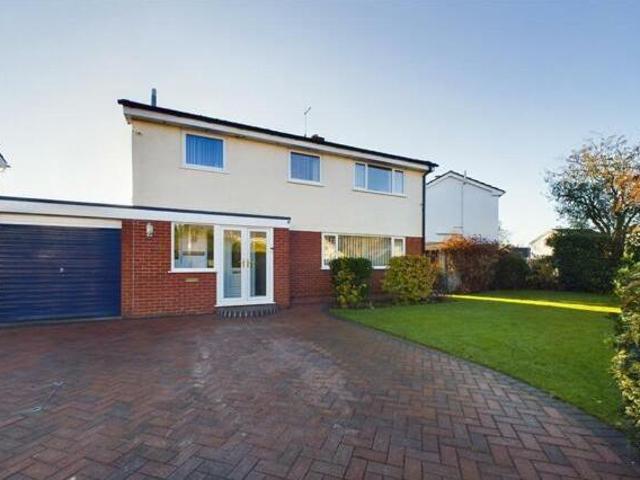 Alyn Drive, Rossett, 4 Bedroom Link