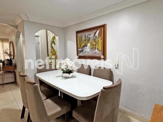 [AM] Sobrado de 3 Andares com 309m² e – ACEITA PERMUTA POR AP NO GUARÁ II !