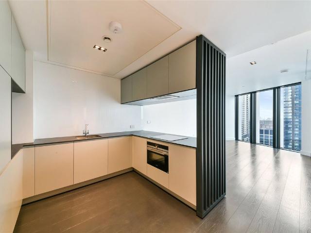 Amory Tower, 203 Marsh Wall, London E14, 2 bed flat to rent, £3,900 pcm | PrimeLocation