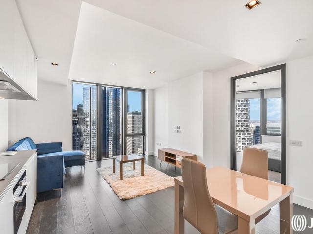 Amory Tower, Marsh Wall, E14 1 bed flat to rent £2,665 pcm £615 pw