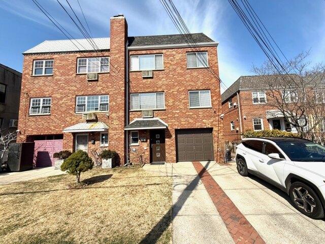 Amory Ct, Ridgewood, Home For Sale