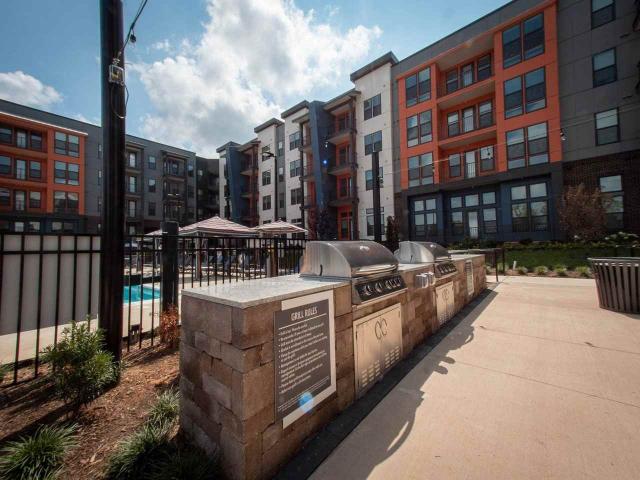 Amaze at NoDa 3 Bedroom Apartment for Rent at 3750 Philemon Ave, Charlotte, NC 28206 Sugaw Creek